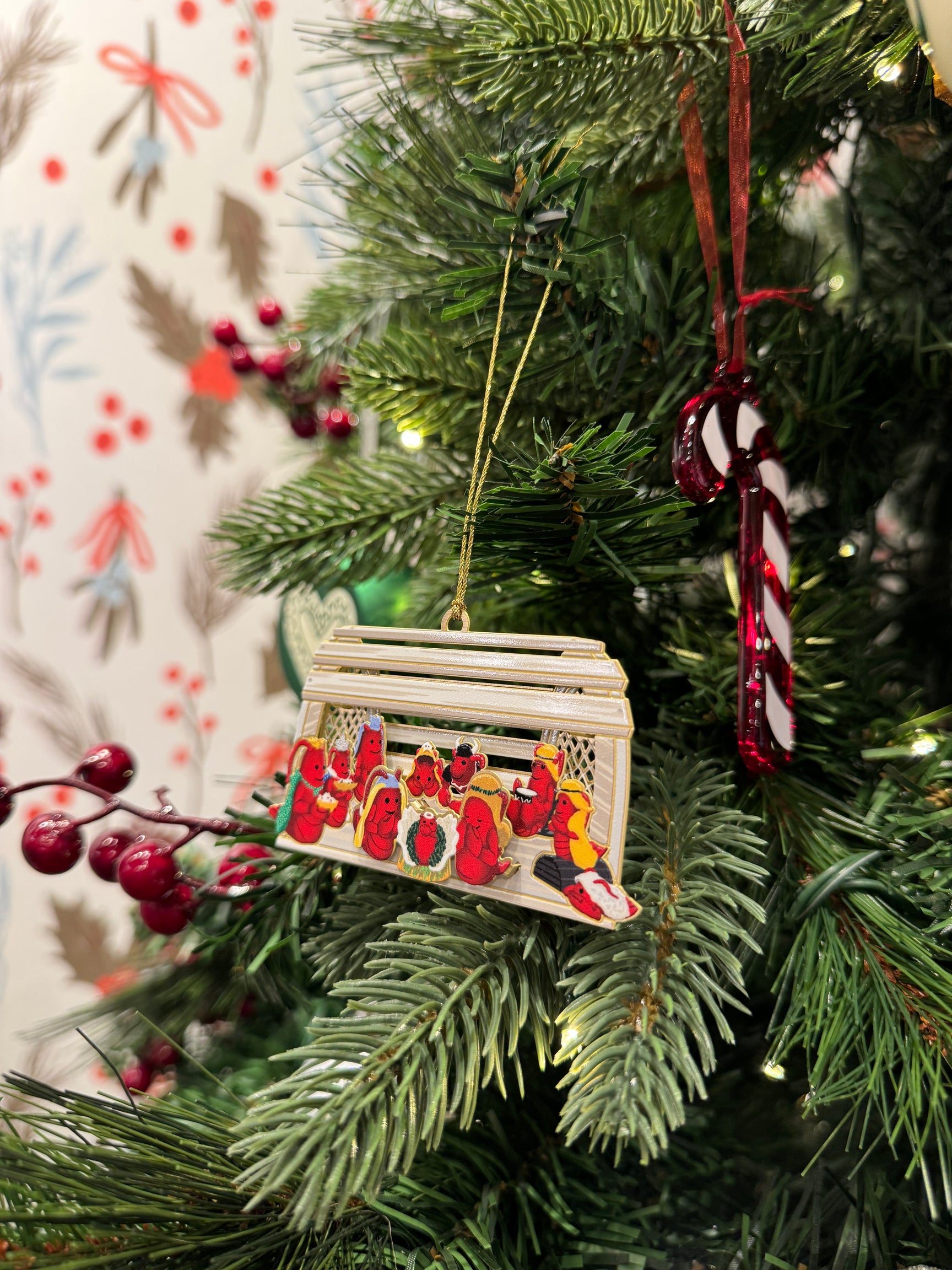 THE LOBSTER NATIVITY ORNAMENT – Lobster Nativity Scene